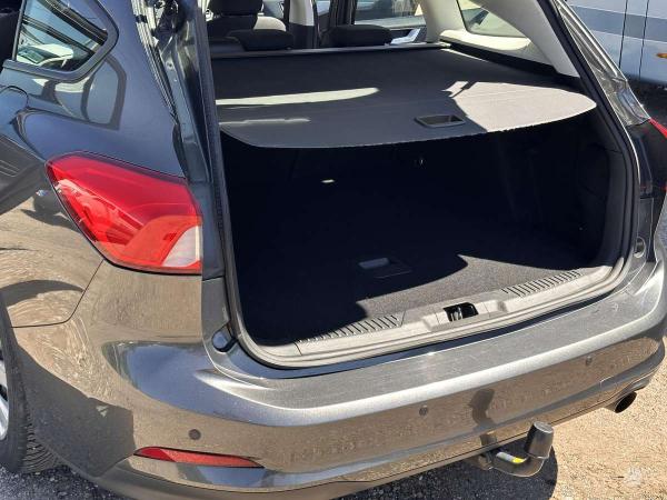 Grey Ford Focus 2019 in Jonava, with an engine capacity of 1.00 L and mileage of 68 thousand km for 8250 €, photo 4 on AUTOMOTO.COM.LV