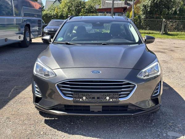 Grey Ford Focus 2019 in Jonava, with an engine capacity of 1.00 L and mileage of 68 thousand km for 8250 €, photo 10 on AUTOMOTO.COM.LV
