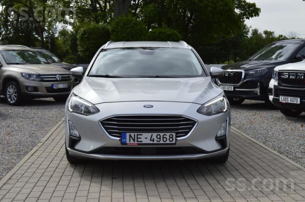 Grey Ford Focus 2019 in Tukums, with an engine capacity of 1.50 L and mileage of 254 thousand km for 5695 €, photo 2 on AUTOMOTO.COM.LV
