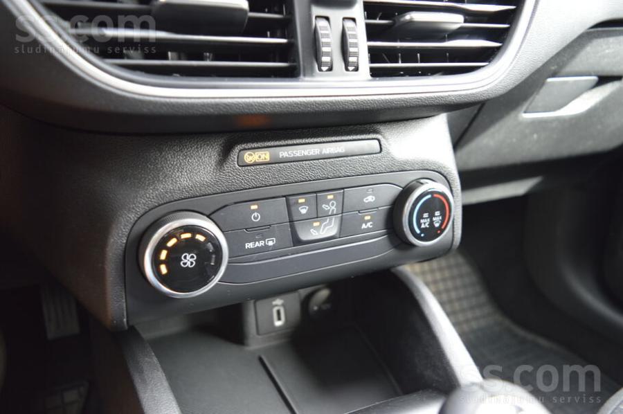 Pelēks Ford Focus 2019 Tukums, ar dzinēja tilpumu 1.50 L un nobraukumu 254 tūkst. km par 5695 €, foto 16 vietnē AUTOMOTO.COM.LV