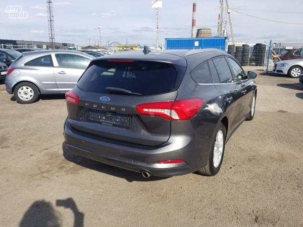 Grey Ford Focus 2020 in Kaunas, with an engine capacity of 1.50 L and mileage of 180 thousand km for 7550 €, photo 7 on AUTOMOTO.COM.LV