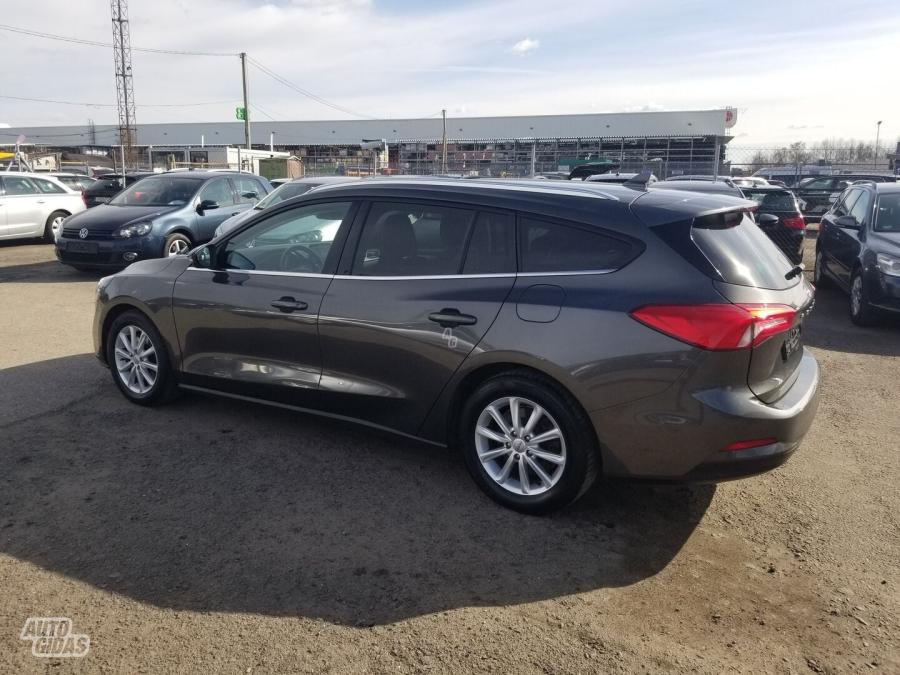 Grey Ford Focus 2020 in Kaunas, with an engine capacity of 1.50 L and mileage of 180 thousand km for 7550 €, photo 10 on AUTOMOTO.COM.LV