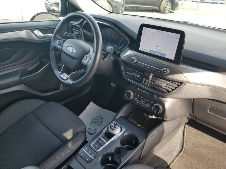 Grey Ford Focus 2020 in Kaunas, with an engine capacity of 1.50 L and mileage of 180 thousand km for 7550 €, photo 12 on AUTOMOTO.COM.LV