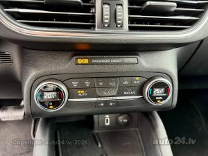 Pelēks Ford Focus 2020 Tartu, ar dzinēja tilpumu 1.50 L un nobraukumu 161 tūkst. km par 11900 €, foto 15 vietnē AUTOMOTO.COM.LV