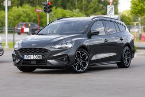 Grey Ford Focus 2020 in Jelgava, with an engine capacity of 1.50 L and mileage of 71 thousand km for 11700 €, photo  on AUTOMOTO.COM.LV
