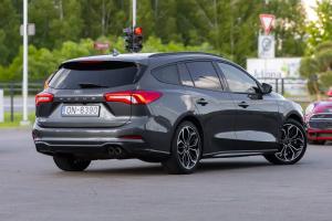 Grey Ford Focus 2020 in Jelgava, with an engine capacity of 1.50 L and mileage of 71 thousand km for 11700 €, photo 5 on AUTOMOTO.COM.LV