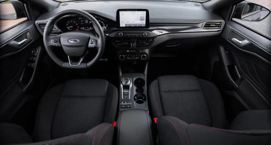 Grey Ford Focus 2020 in Jelgava, with an engine capacity of 1.50 L and mileage of 71 thousand km for 11700 €, photo 13 on AUTOMOTO.COM.LV