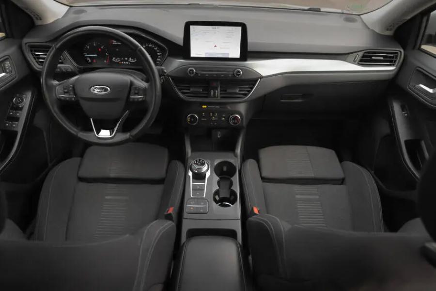 Pelēks Ford Focus 2020 Jelgava, ar dzinēja tilpumu 1.50 L un nobraukumu 150 tūkst. km par 15950 €, foto 9 vietnē AUTOMOTO.COM.LV
