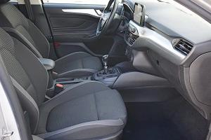 Grey Ford Focus 2020 in Riga, with an engine capacity of 1.50 L and mileage of 164 thousand km for 7800 €, photo 15 on AUTOMOTO.COM.LV