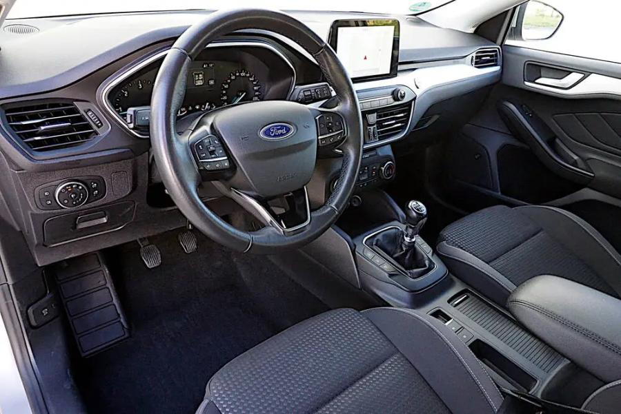 Grey Ford Focus 2020 in Riga, with an engine capacity of 1.50 L and mileage of 164 thousand km for 7800 €, photo 20 on AUTOMOTO.COM.LV