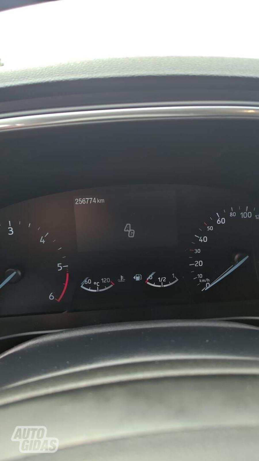 Pelēks Ford Focus 2020 Utena, ar dzinēja tilpumu 2.00 L un nobraukumu 260 tūkst. km par 7300 €, foto 13 vietnē AUTOMOTO.COM.LV