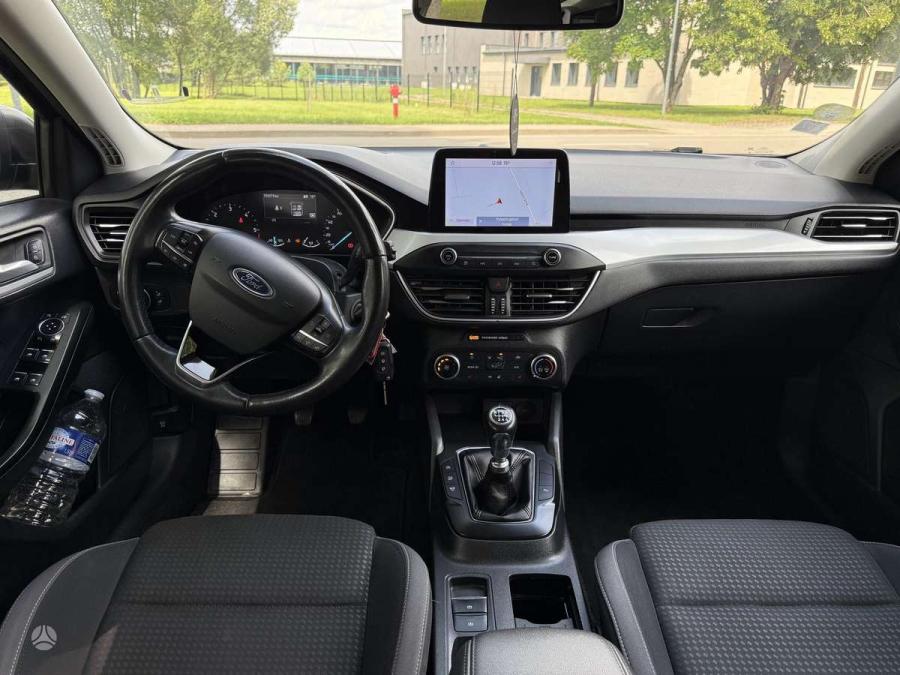 Pelēks Ford Focus 2020 Tauragė, ar dzinēja tilpumu 1.50 L un nobraukumu 194 tūkst. km par 6500 €, foto 14 vietnē AUTOMOTO.COM.LV