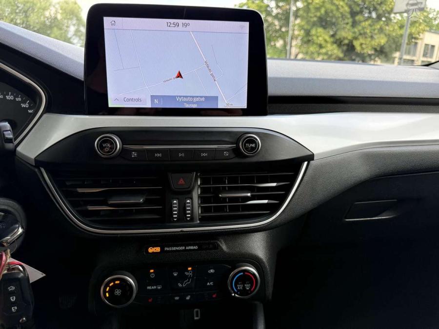 Pelēks Ford Focus 2020 Tauragė, ar dzinēja tilpumu 1.50 L un nobraukumu 194 tūkst. km par 6500 €, foto 16 vietnē AUTOMOTO.COM.LV