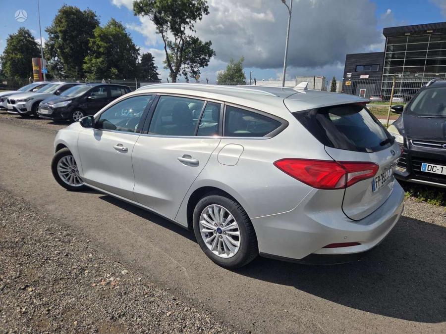 Grey Ford Focus 2020 in Taurage, with an engine capacity of 1.50 L and mileage of 290 thousand km for 7300 €, photo 5 on AUTOMOTO.COM.LV