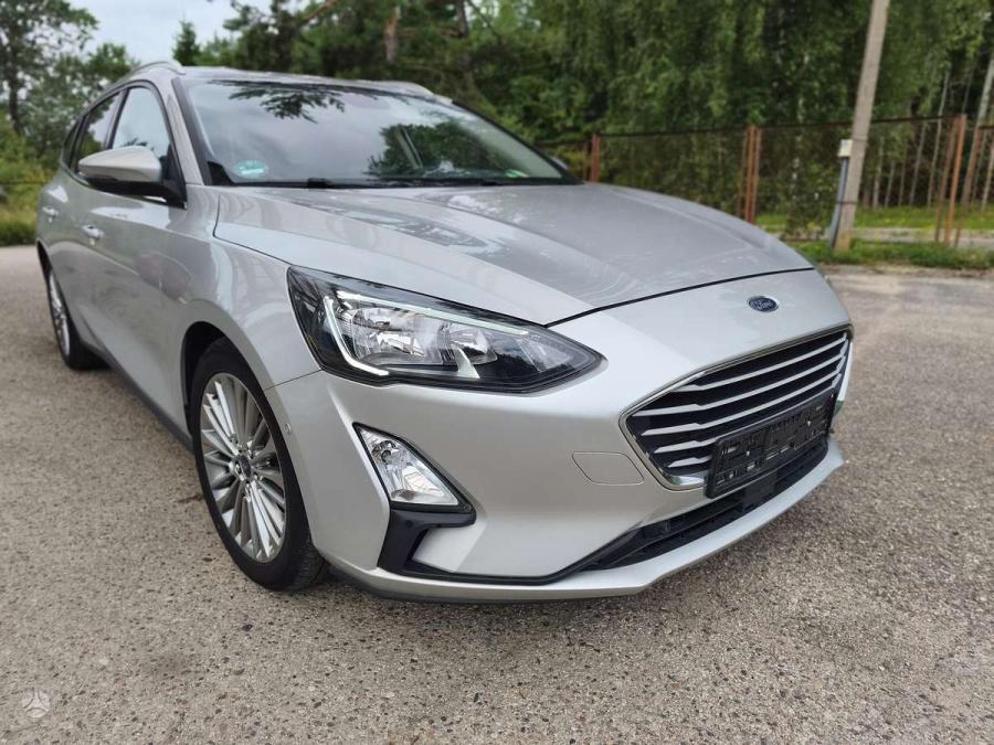 Grey Ford Focus 2020 in Utena, with an engine capacity of 2.00 L and mileage of 265 thousand km for 6500 €, photo 1 on AUTOMOTO.COM.LV