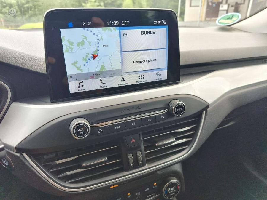 Grey Ford Focus 2020 in Utena, with an engine capacity of 2.00 L and mileage of 265 thousand km for 6500 €, photo 17 on AUTOMOTO.COM.LV