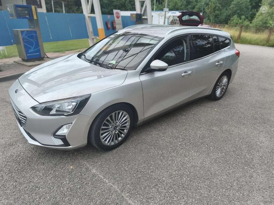Grey Ford Focus 2020 in Utena, with an engine capacity of 2.00 L and mileage of 265 thousand km for 6500 €, photo 23 on AUTOMOTO.COM.LV
