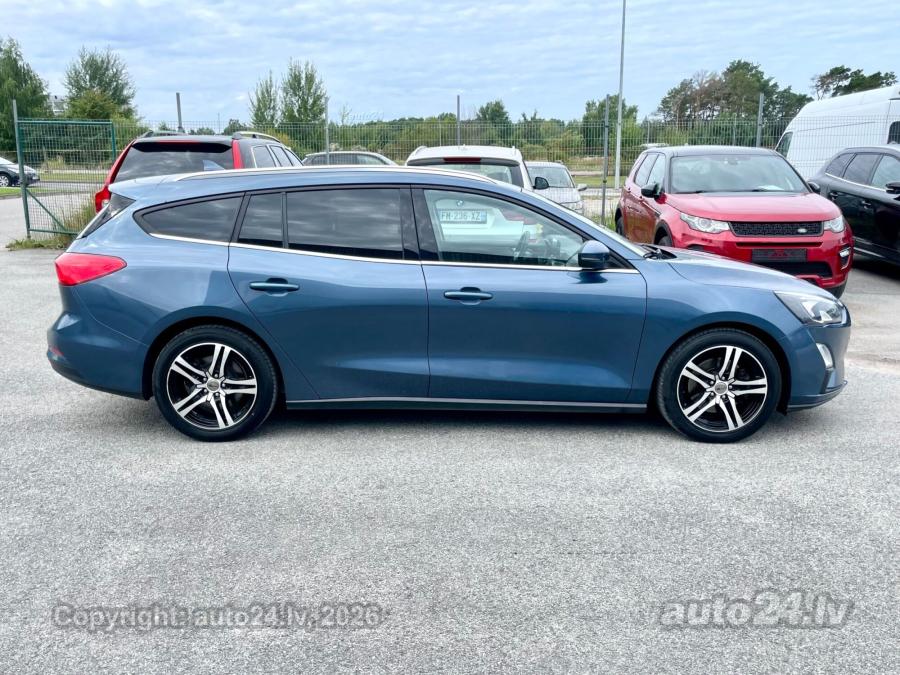 Grey Ford Focus 2020 in Tallinn, with an engine capacity of 2.00 L and mileage of 157 thousand km for 9999 €, photo 5 on AUTOMOTO.COM.LV