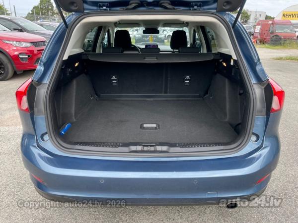 Ford Focus 2020 Tallina vietnÄ PelÄks Ford Focus 2020 Tallina, ar dzinÄja tilpumu 2.00 L un nobraukumu 157 tÅ«kst. km par 9999 ā¬, foto 9 vietnÄ AUTOMOTO.COM.LV