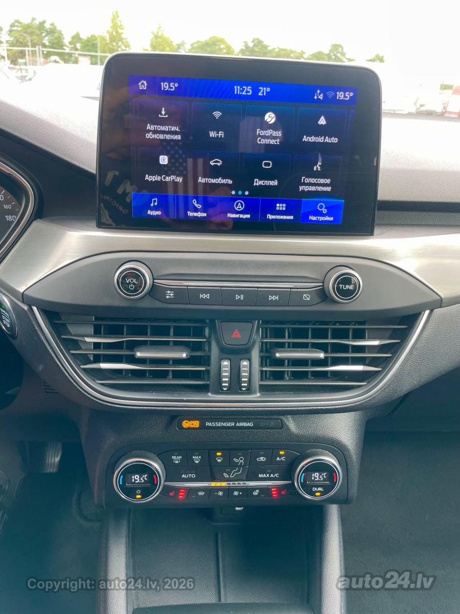 Grey Ford Focus 2020 in Tallinn, with an engine capacity of 2.00 L and mileage of 157 thousand km for 9999 €, photo 18 on AUTOMOTO.COM.LV