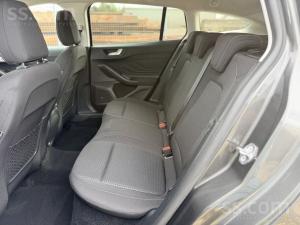 Pelēks Ford Focus 2020 Rīga, ar dzinēja tilpumu 1.50 L un nobraukumu 199 tūkst. km par 9995 €, foto 8 vietnē AUTOMOTO.COM.LV