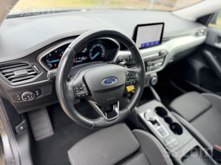 Pelēks Ford Focus 2020 Rīga, ar dzinēja tilpumu 1.50 L un nobraukumu 199 tūkst. km par 9995 €, foto 10 vietnē AUTOMOTO.COM.LV