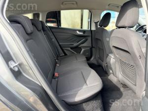 Pelēks Ford Focus 2020 Rīga, ar dzinēja tilpumu 1.50 L un nobraukumu 199 tūkst. km par 9995 €, foto 27 vietnē AUTOMOTO.COM.LV