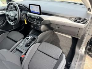 Pelēks Ford Focus 2020 Rīga, ar dzinēja tilpumu 1.50 L un nobraukumu 199 tūkst. km par 9995 €, foto 29 vietnē AUTOMOTO.COM.LV