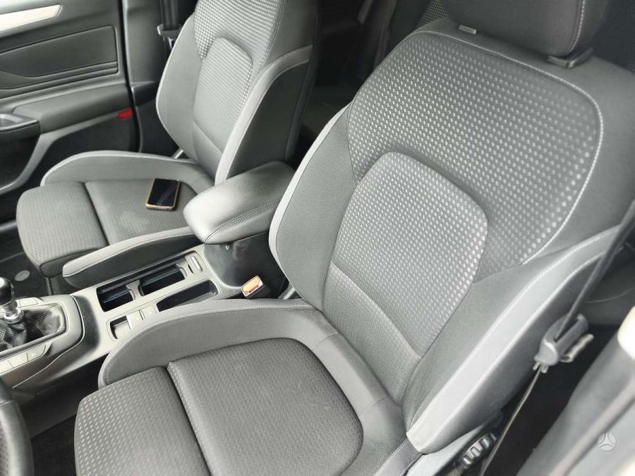 Pelēks Ford Focus 2020 Utena, ar dzinēja tilpumu 2.00 L un nobraukumu 265 tūkst. km par 6400 €, foto 18 vietnē AUTOMOTO.COM.LV