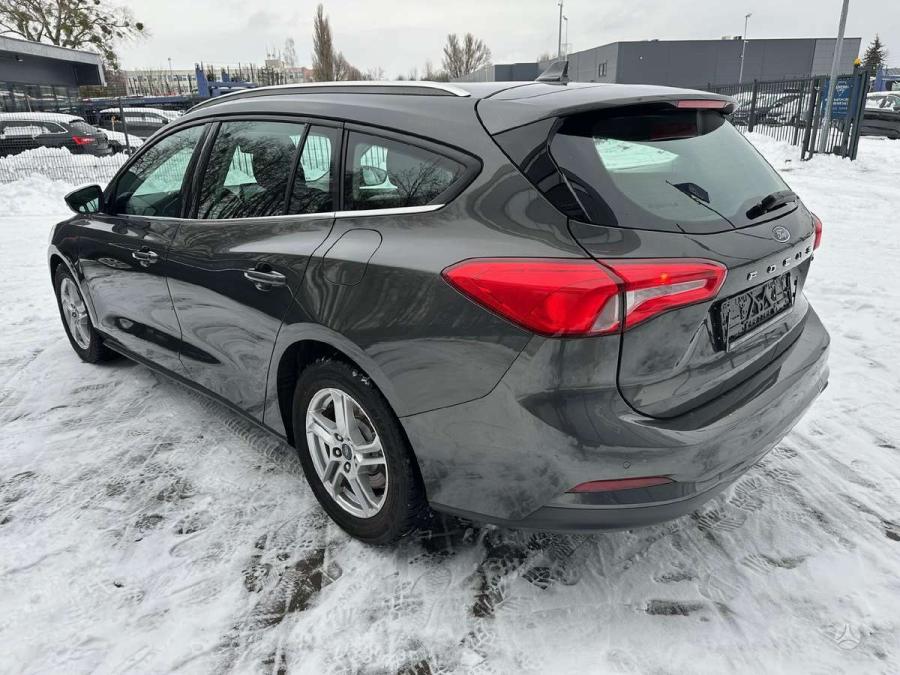 Pelēks Ford Focus 2021 Kauņa, ar dzinēja tilpumu 1.00 L un nobraukumu 208 tūkst. km par 8700 €, foto 5 vietnē AUTOMOTO.COM.LV