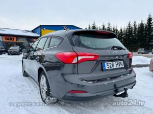 Pelēks Ford Focus 2021 Tartu, ar dzinēja tilpumu 1.00 L un nobraukumu 176 tūkst. km par 11990 €, foto 5 vietnē AUTOMOTO.COM.LV