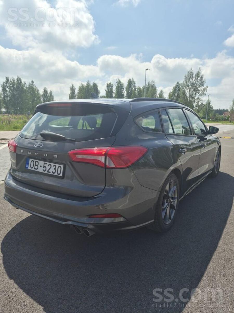 Grey Ford Focus 2021 in Jelgava, with an engine capacity of 2.00 L and mileage of 0 thousand km for 10300 €, photo 6 on AUTOMOTO.COM.LV