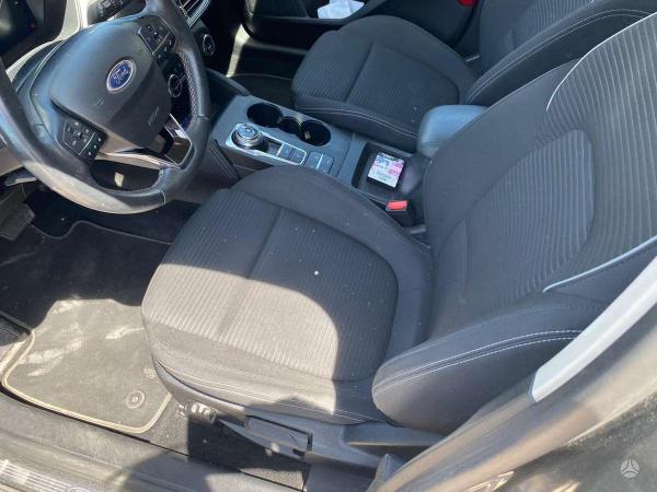 Pelēks Ford Focus 2021 Tauragė, ar dzinēja tilpumu 1.50 L un nobraukumu 257 tūkst. km par 7200 €, foto 3 vietnē AUTOMOTO.COM.LV