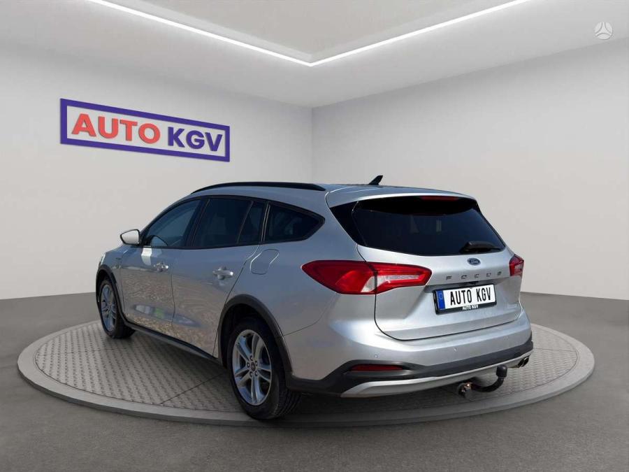 Grey Ford Focus 2021 in Kaunas, with an engine capacity of 1.50 L and mileage of 167 thousand km for 9999 €, photo 7 on AUTOMOTO.COM.LV