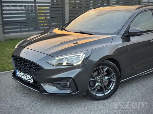 Pelēks Ford Focus 2021 Jelgava, ar dzinēja tilpumu 2.00 L un nobraukumu 271 tūkst. km par 10200 €, foto 2 vietnē AUTOMOTO.COM.LV