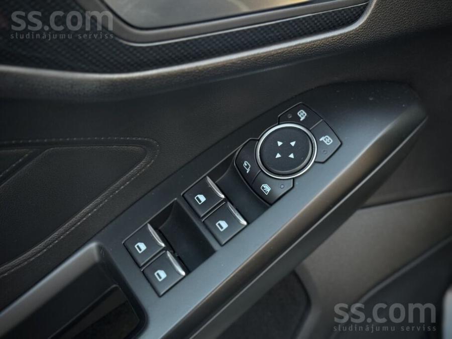 Pelēks Ford Focus 2021 Jelgava, ar dzinēja tilpumu 2.00 L un nobraukumu 271 tūkst. km par 10200 €, foto 24 vietnē AUTOMOTO.COM.LV