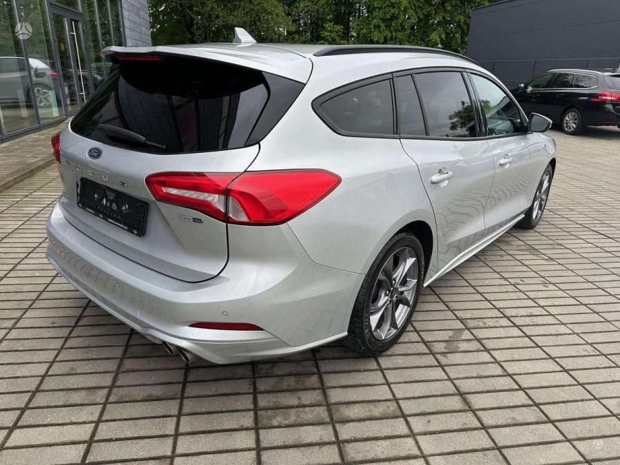 Pelēks Ford Focus 2021 Kauņa, ar dzinēja tilpumu 1.00 L un nobraukumu 176 tūkst. km par 8900 €, foto 4 vietnē AUTOMOTO.COM.LV