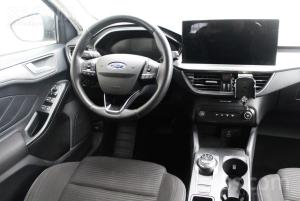 Grey Ford Focus 2022 in Tukums, with an engine capacity of 1.50 L and mileage of 94 thousand km for 12999 €, photo 6 on AUTOMOTO.COM.LV