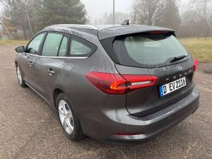 Grey Ford Focus 2022 in Kaunas, with an engine capacity of 1.50 L and mileage of 103 thousand km for 13492 €, photo 7 on AUTOMOTO.COM.LV