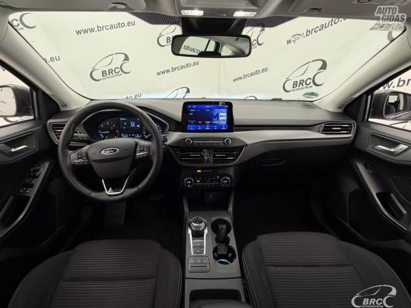 Pelēks Ford Focus 2022 Avižieniai, ar dzinēja tilpumu 1.50 L un nobraukumu 40 tūkst. km par 13900 €, foto 3 vietnē AUTOMOTO.COM.LV