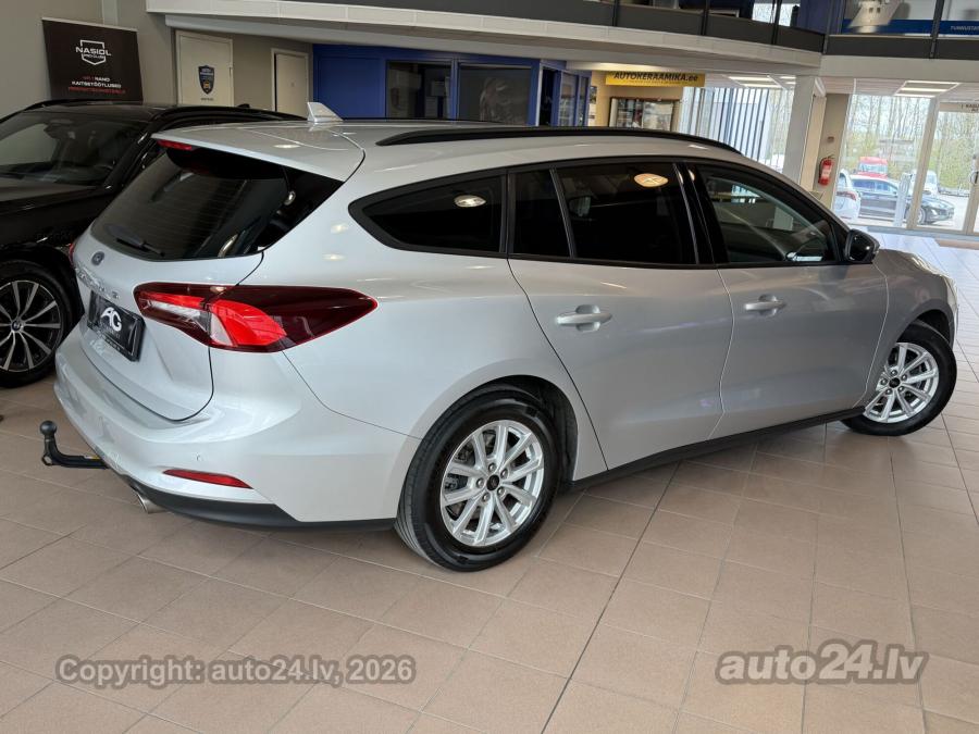 Pelēks Ford Focus 2022 Tartu, ar dzinēja tilpumu 1.50 L un nobraukumu 120 tūkst. km par 13999 €, foto 5 vietnē AUTOMOTO.COM.LV
