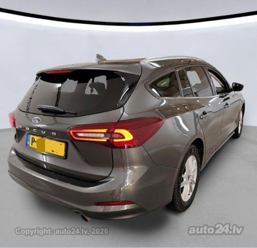 Grey Ford Focus 2022 in Tallinn, with an engine capacity of 1.50 L and mileage of 157 thousand km for 14800 €, photo 5 on AUTOMOTO.COM.LV