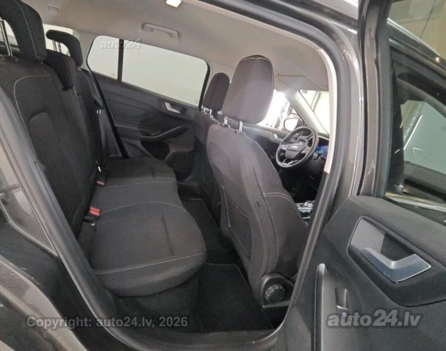 Grey Ford Focus 2022 in Tallinn, with an engine capacity of 1.50 L and mileage of 157 thousand km for 14800 €, photo 12 on AUTOMOTO.COM.LV