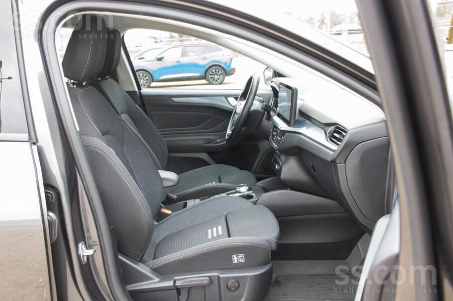 Pelēks Ford Focus 2022 Tukums, ar dzinēja tilpumu 1.50 L un nobraukumu 177 tūkst. km par 14990 €, foto 13 vietnē AUTOMOTO.COM.LV