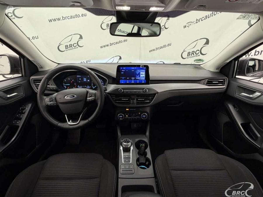 Grey Ford Focus 2022 in Vilnius, with an engine capacity of 1.50 L and mileage of 40 thousand km for 11500 €, photo 5 on AUTOMOTO.COM.LV