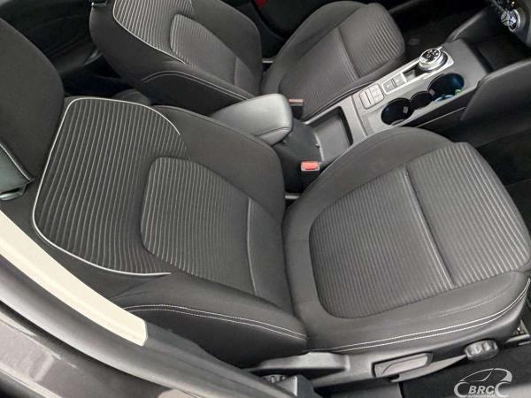 Grey Ford Focus 2022 in Vilnius, with an engine capacity of 1.50 L and mileage of 40 thousand km for 11500 €, photo 6 on AUTOMOTO.COM.LV