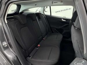 Grey Ford Focus 2022 in Vilnius, with an engine capacity of 1.50 L and mileage of 40 thousand km for 11500 €, photo 13 on AUTOMOTO.COM.LV
