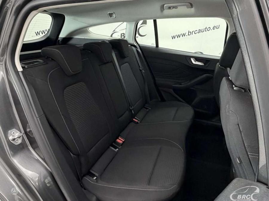 Grey Ford Focus 2022 in Vilnius, with an engine capacity of 1.50 L and mileage of 40 thousand km for 11500 €, photo 13 on AUTOMOTO.COM.LV