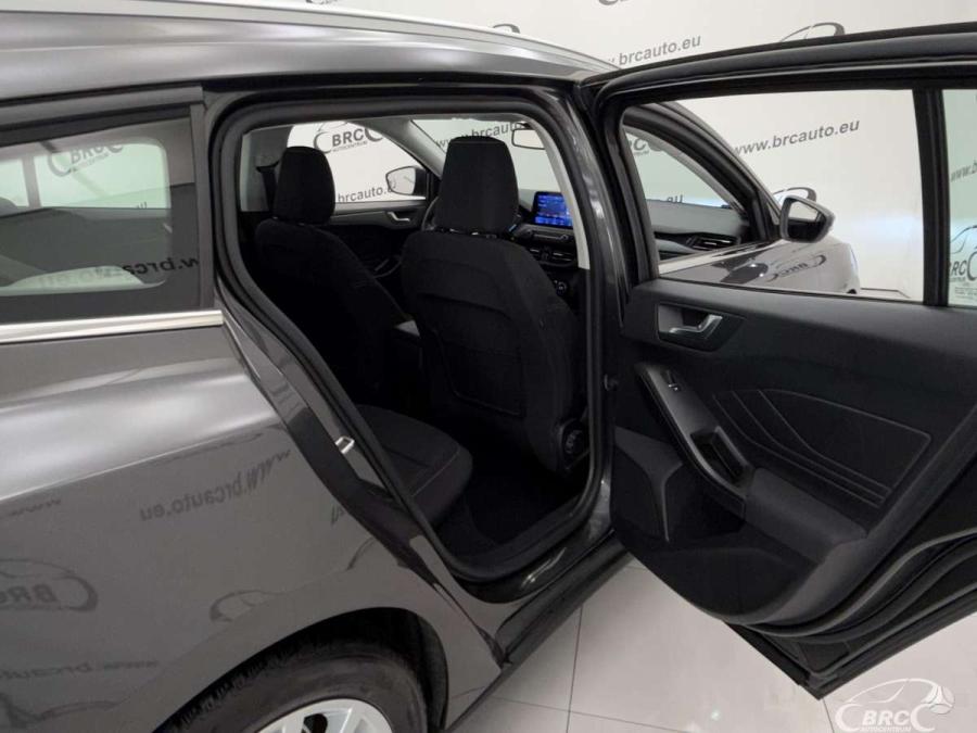 Grey Ford Focus 2022 in Vilnius, with an engine capacity of 1.50 L and mileage of 40 thousand km for 11500 €, photo 14 on AUTOMOTO.COM.LV