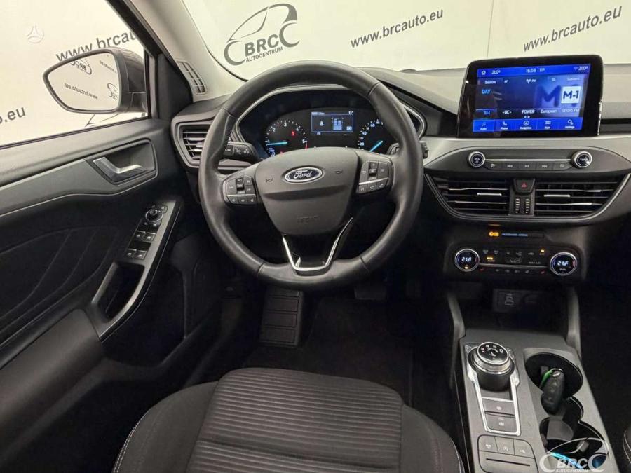 Grey Ford Focus 2022 in Vilnius, with an engine capacity of 1.50 L and mileage of 40 thousand km for 11500 €, photo 15 on AUTOMOTO.COM.LV